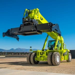 Reach stacker - UP Lifting
